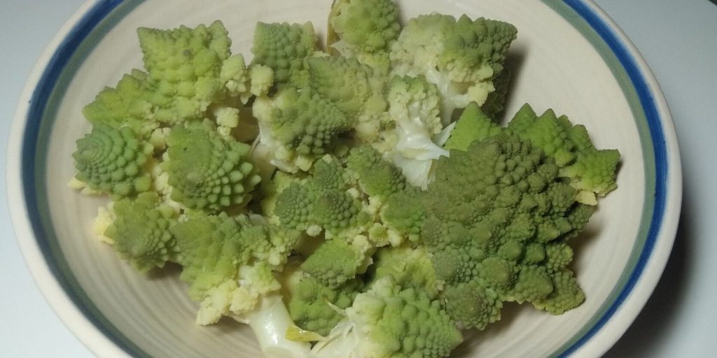 Gezond & Slank met Keto Recepten - Romanesco - Vooral gestoomd heel lekker!